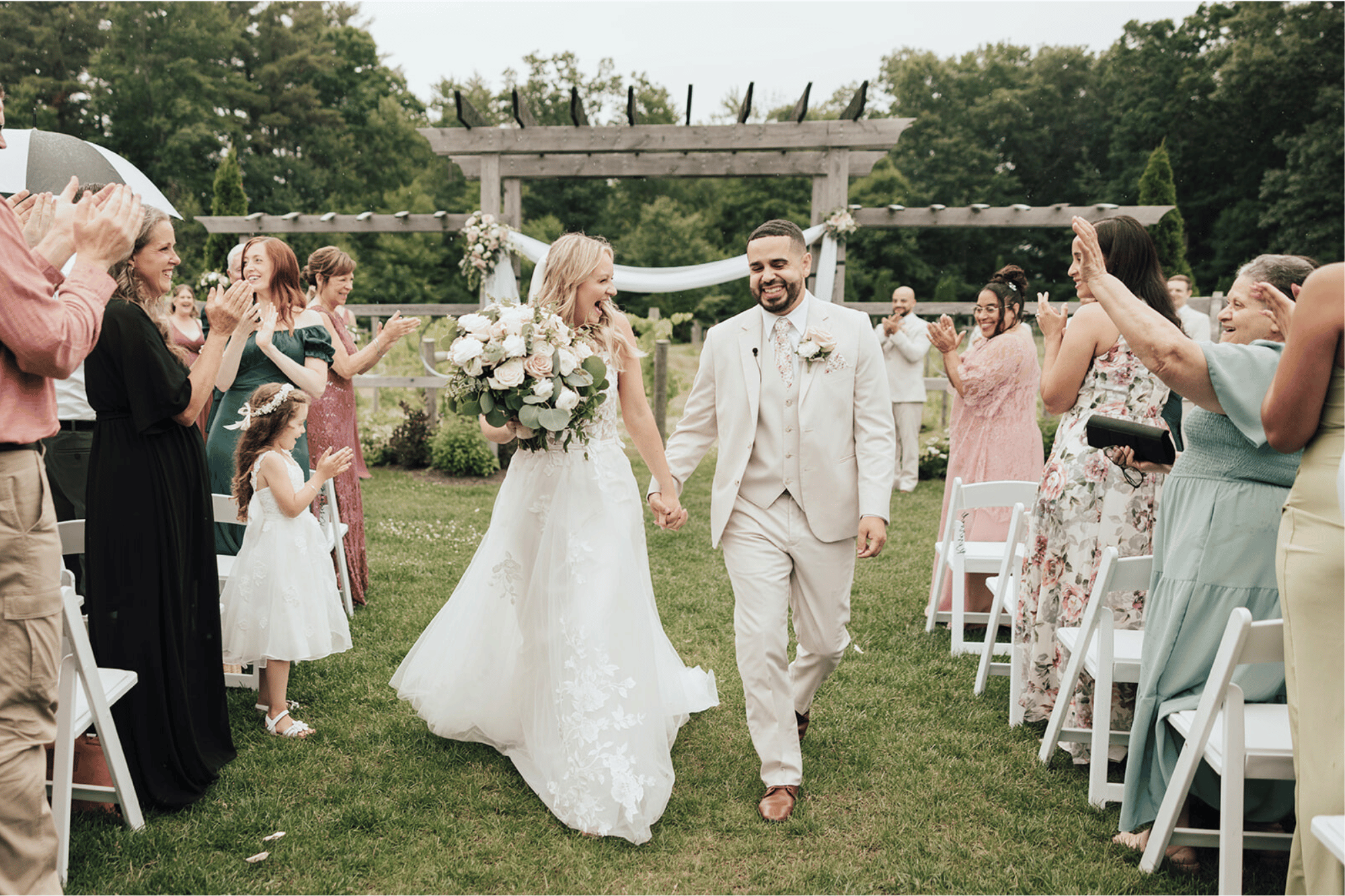 Vineyard Surround | LaBelle Winery Derry